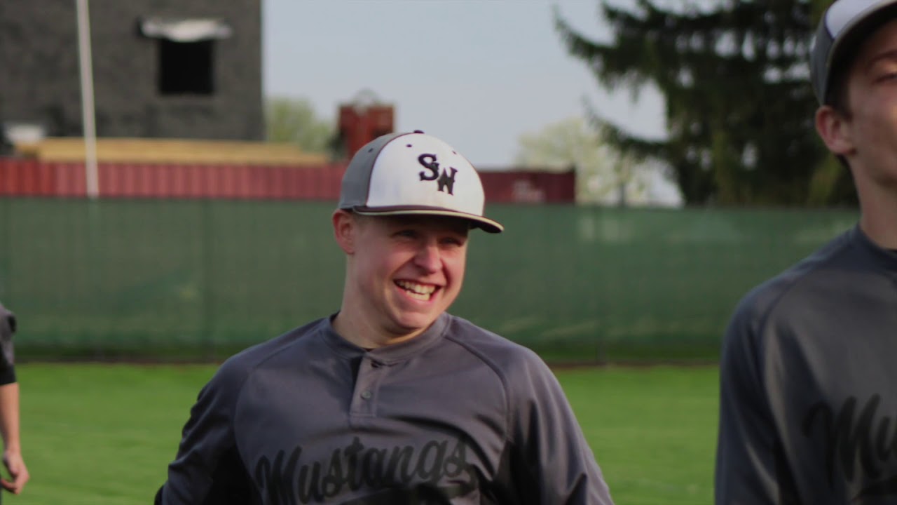2019 South Western Mustangs - YouTube