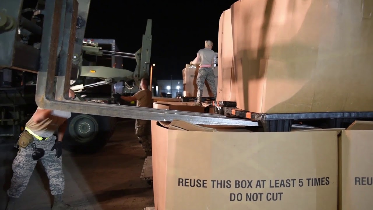 Air National Guard delivers mail to Puerto Rico - YouTube
