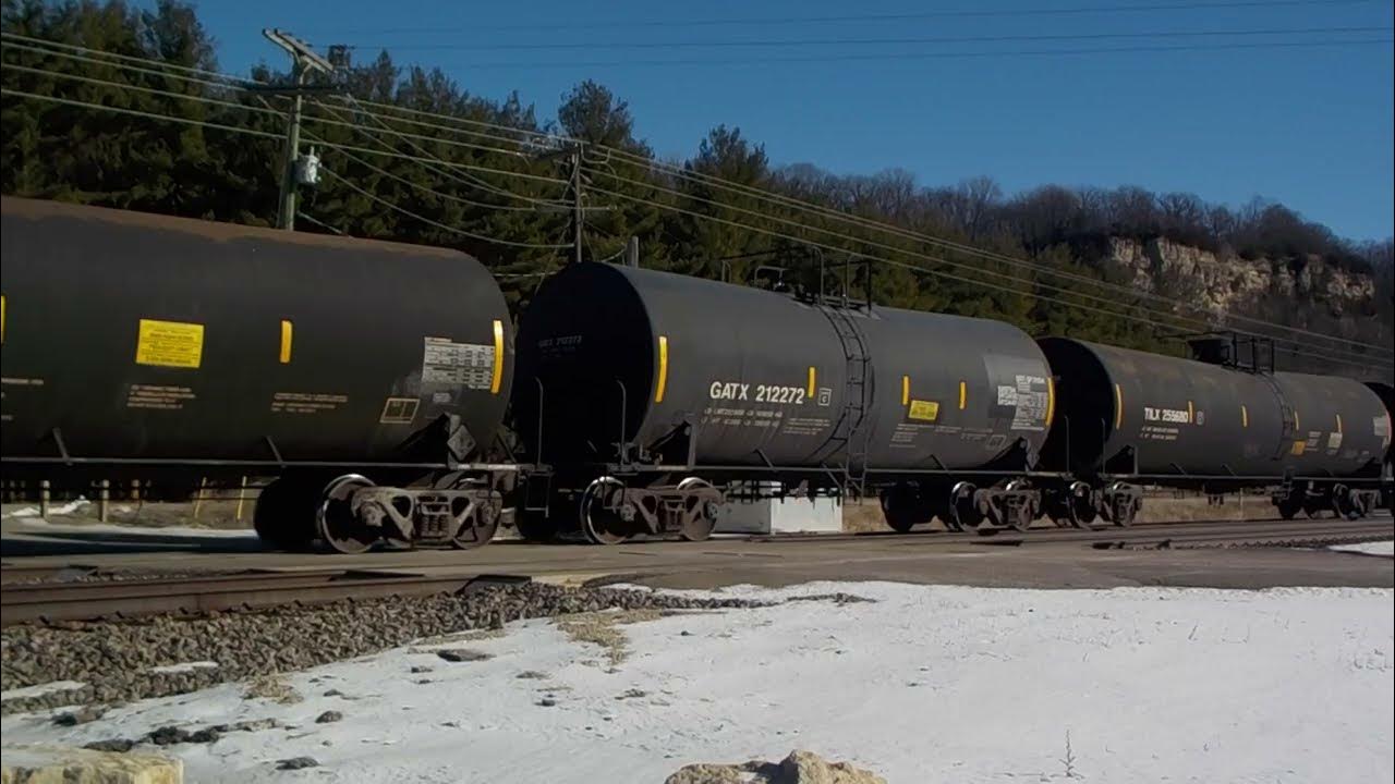 BNSF 5779 w/H-KCKNTW key train manifest 1/18/25 - YouTube