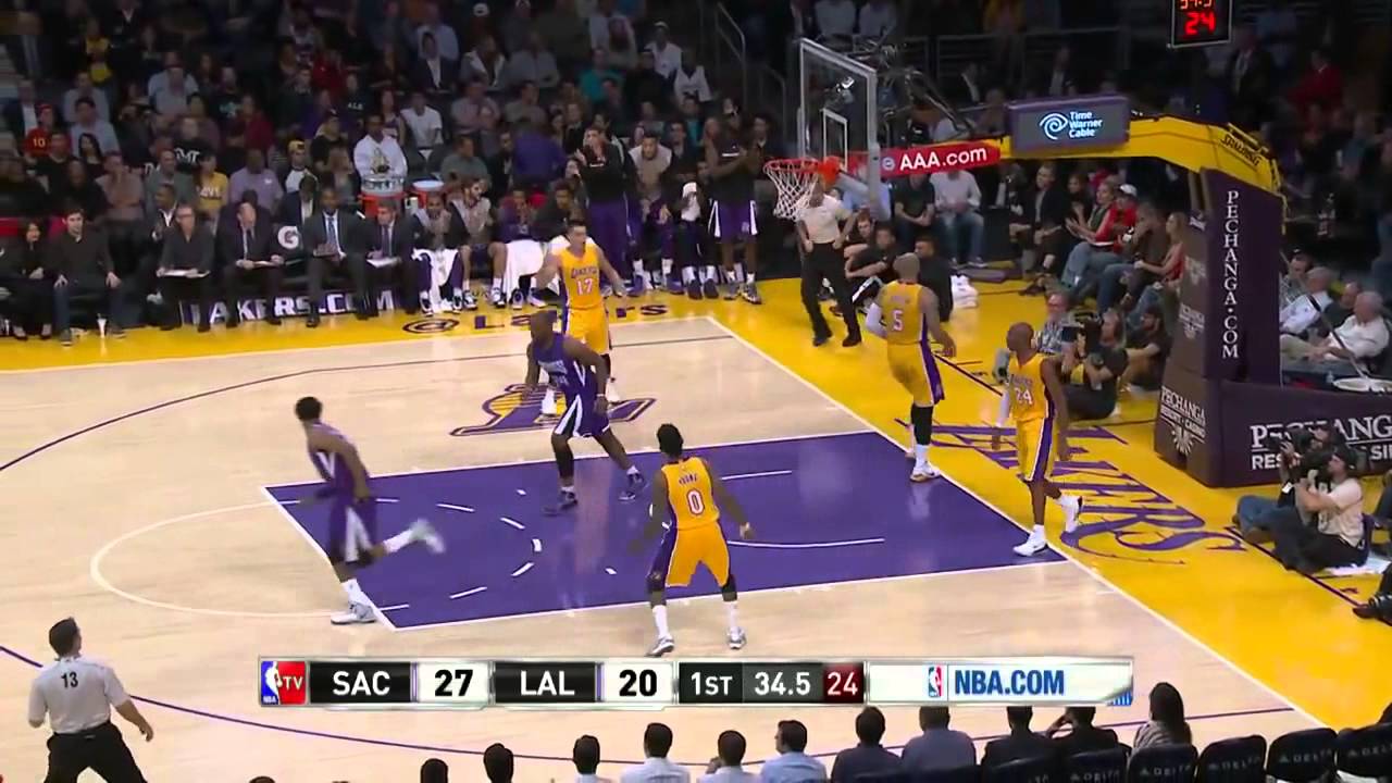 Derrick Williams Reverse Dunk | Kings vs Lakers | December 09, 2014 ...
