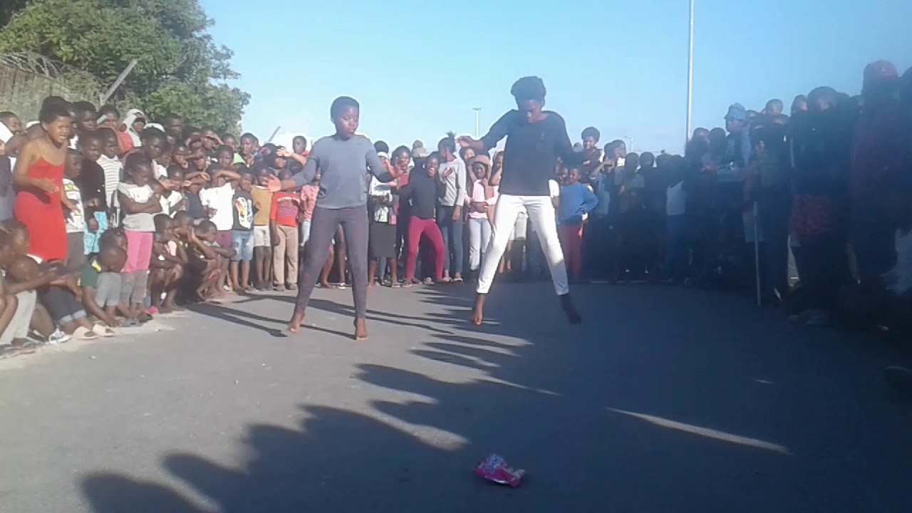 Street Dance in Tambo Square_Prt.3_17 November 2020 - YouTube