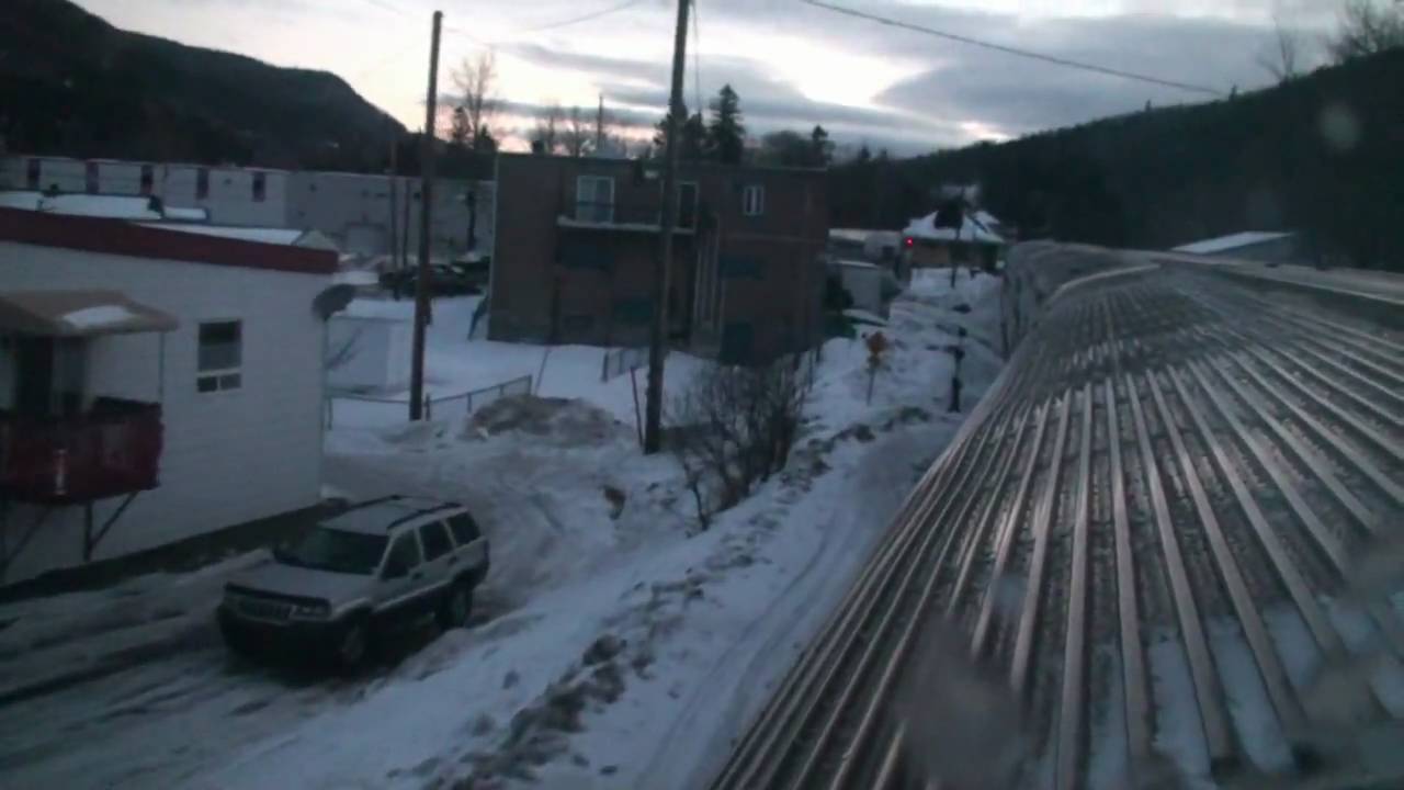 The Chaleur seen from the Ocean at Matapedia on 24 December 2009. - YouTube