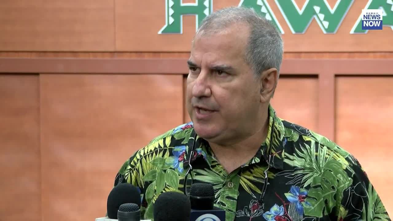 UH Athletics Director David Matlin discusses upcoming retirement - YouTube