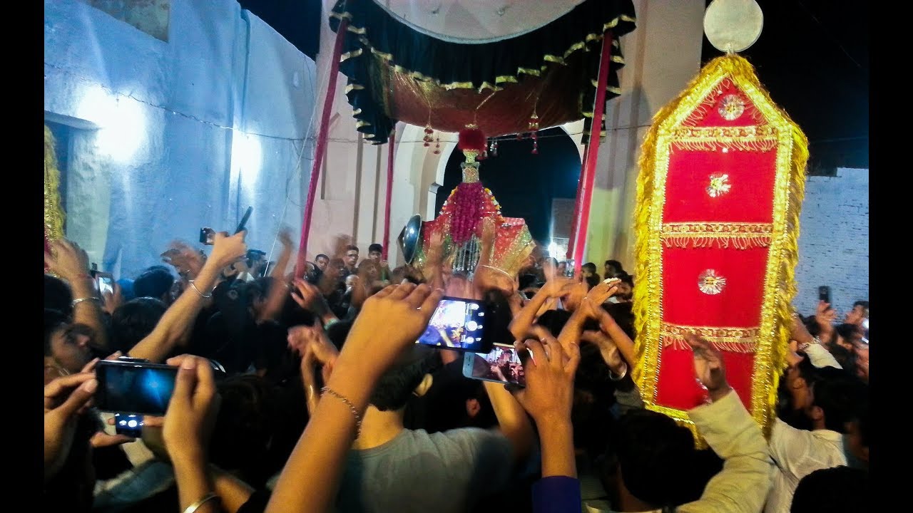 Taboot Hazrat Ali Akbar A.s 2018 - Shikarpur Azadari - YouTube