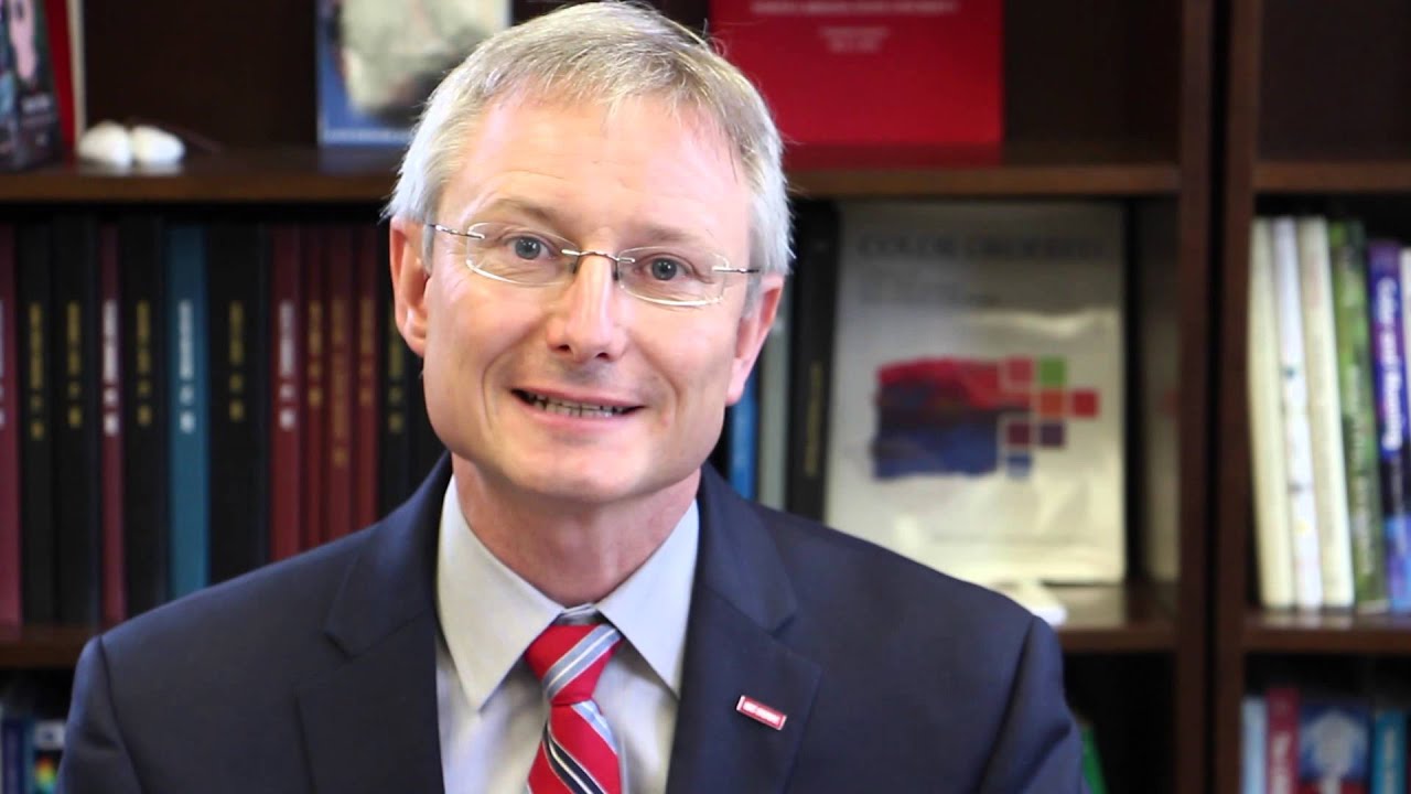 David Hinks: College of Textiles Message for Incoming Students - YouTube