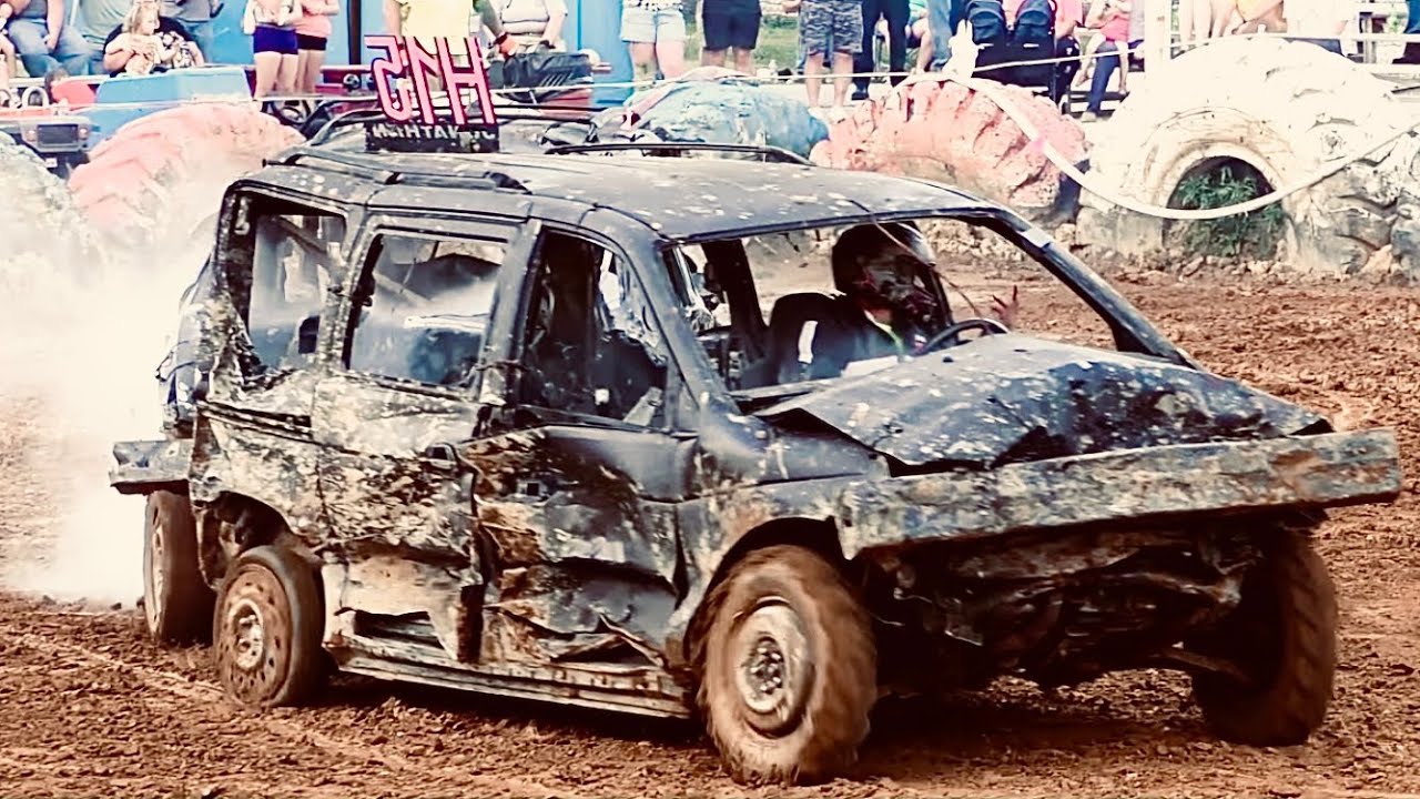 Heat 3 Mini Vans SUV Demolition Derby New Alexandria July 5th, 2025 W&W ...
