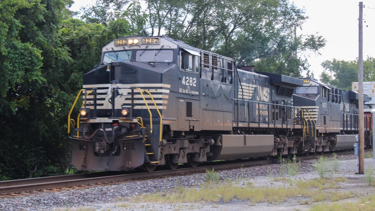8-16-23: NS 224 in Belleville IL - YouTube