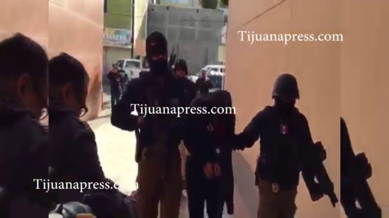 OTRA VEZ DETIENEN AL GUERO CHOMPAS - YouTube