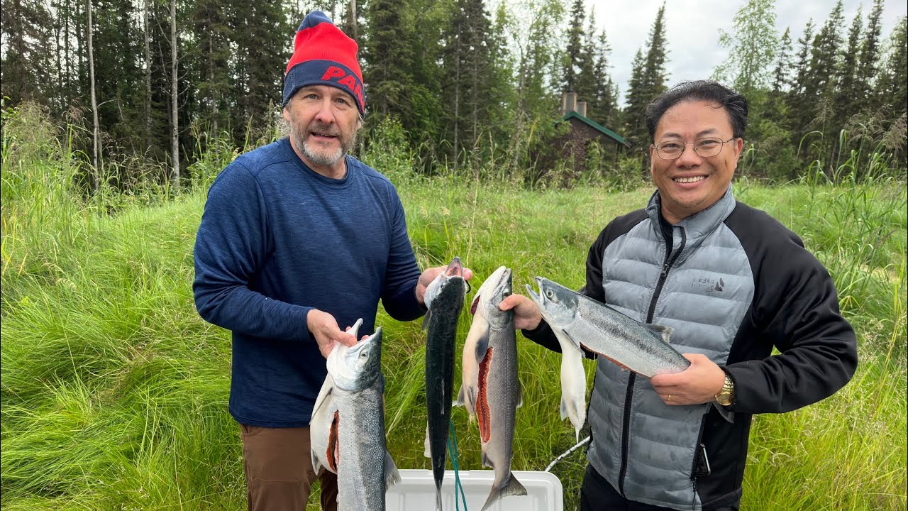 Hmong alaska fishing Kenai River Alaska July 2023. Salmon fishing ...