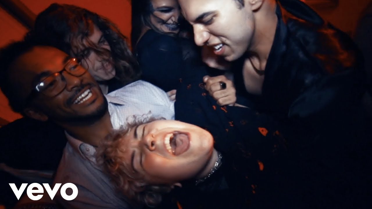 Lillicat - Crazy - YouTube