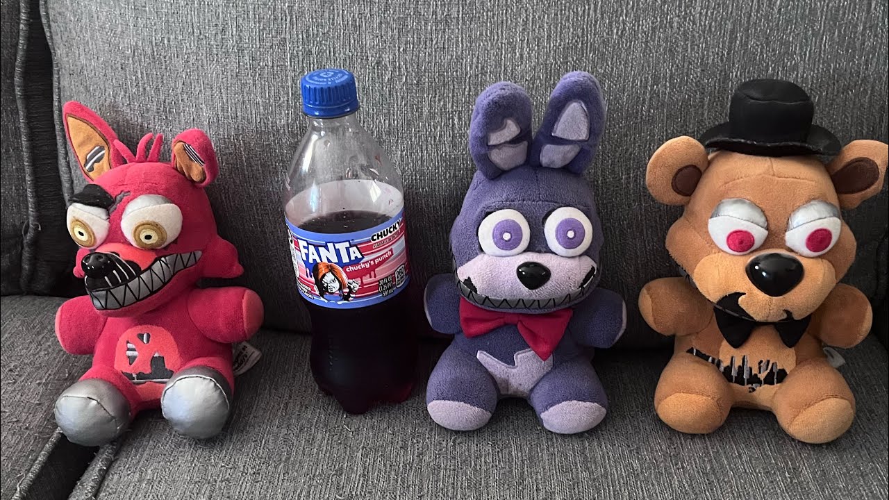 Nightmare animatronics taste test Fanta chucky’s punch - YouTube