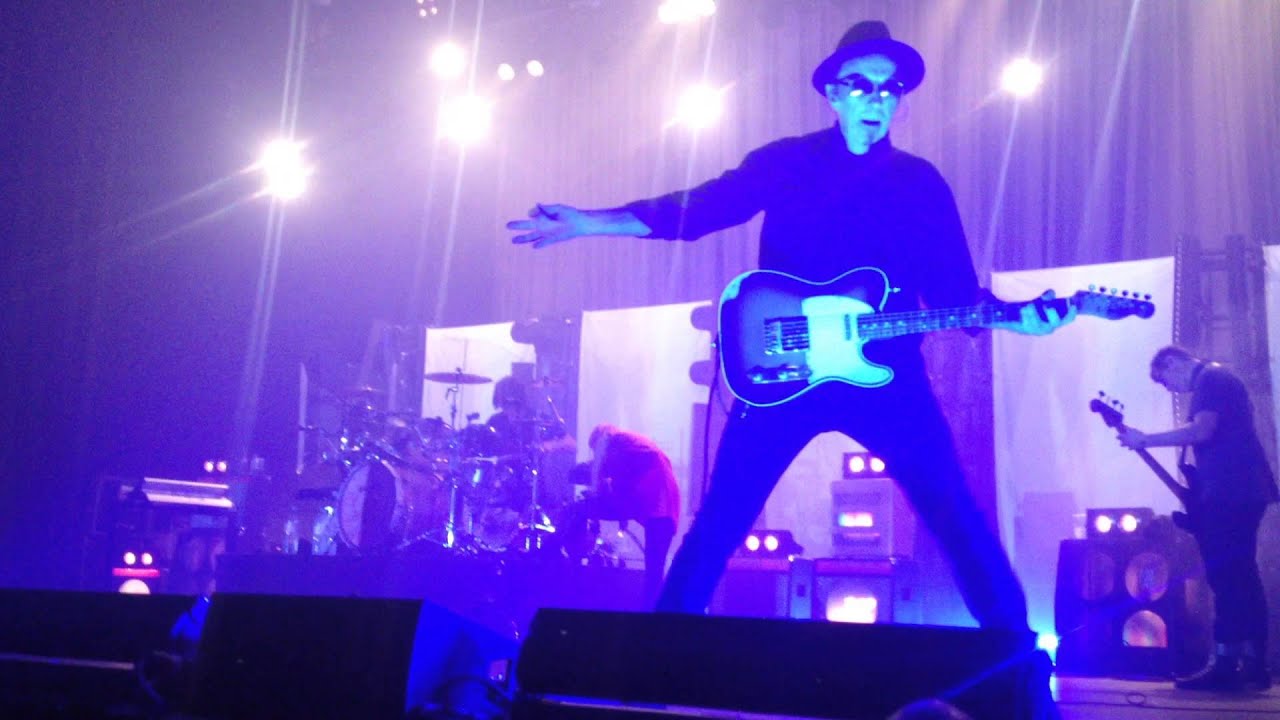 garbage -vow live in paris,zenith 2015- - YouTube