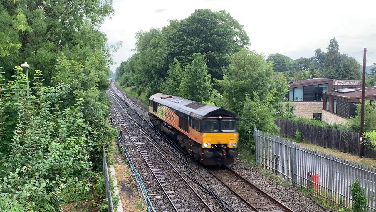 Class 66 | 66846 | Light Engine | Colas Rail Freight - YouTube