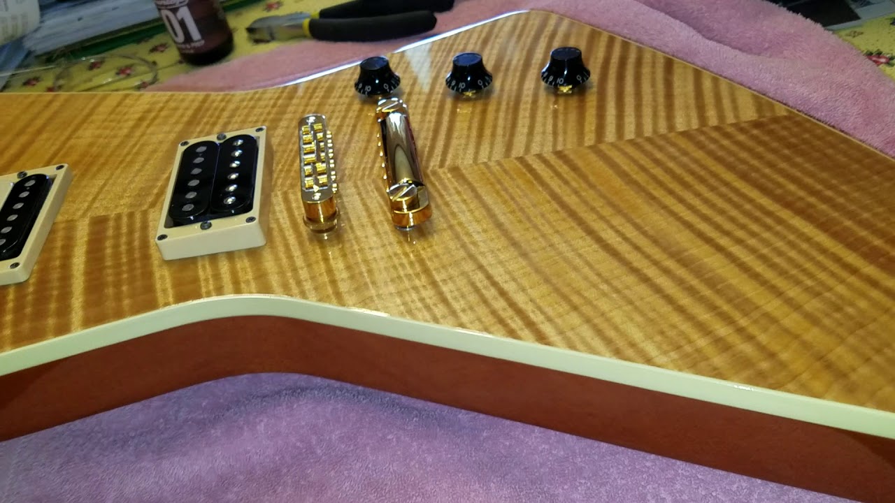 Hamer USA Standard Custom - YouTube