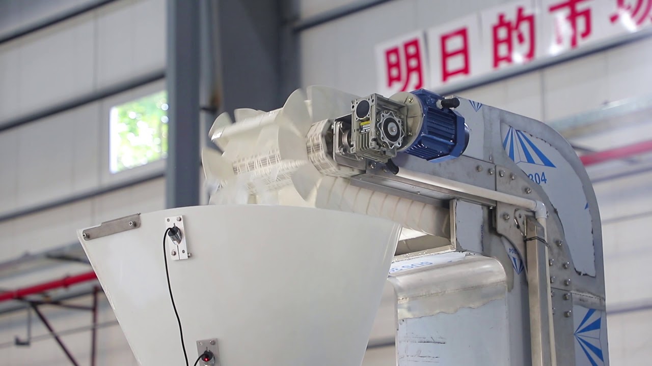 Automatic Ice Packing Machine - YouTube