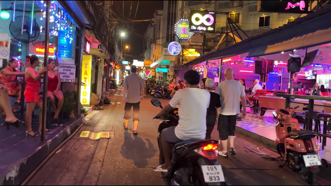 Would you like to come there again ? Pattaya soi 8 | 4k walking tour ...