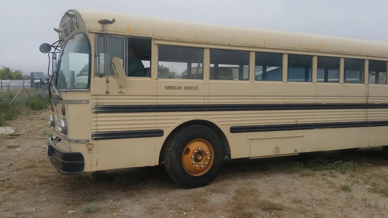1964 Carpenter Corsair rear engine bus.. Husky Camp Siberyd part 2 ...