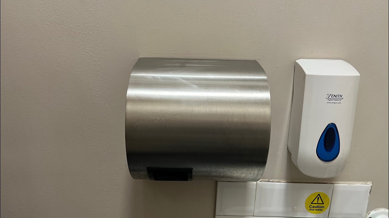 Anda Series 5000 STS Hand Dryer at Great U.K. Pubs - The Ketton Ox ...