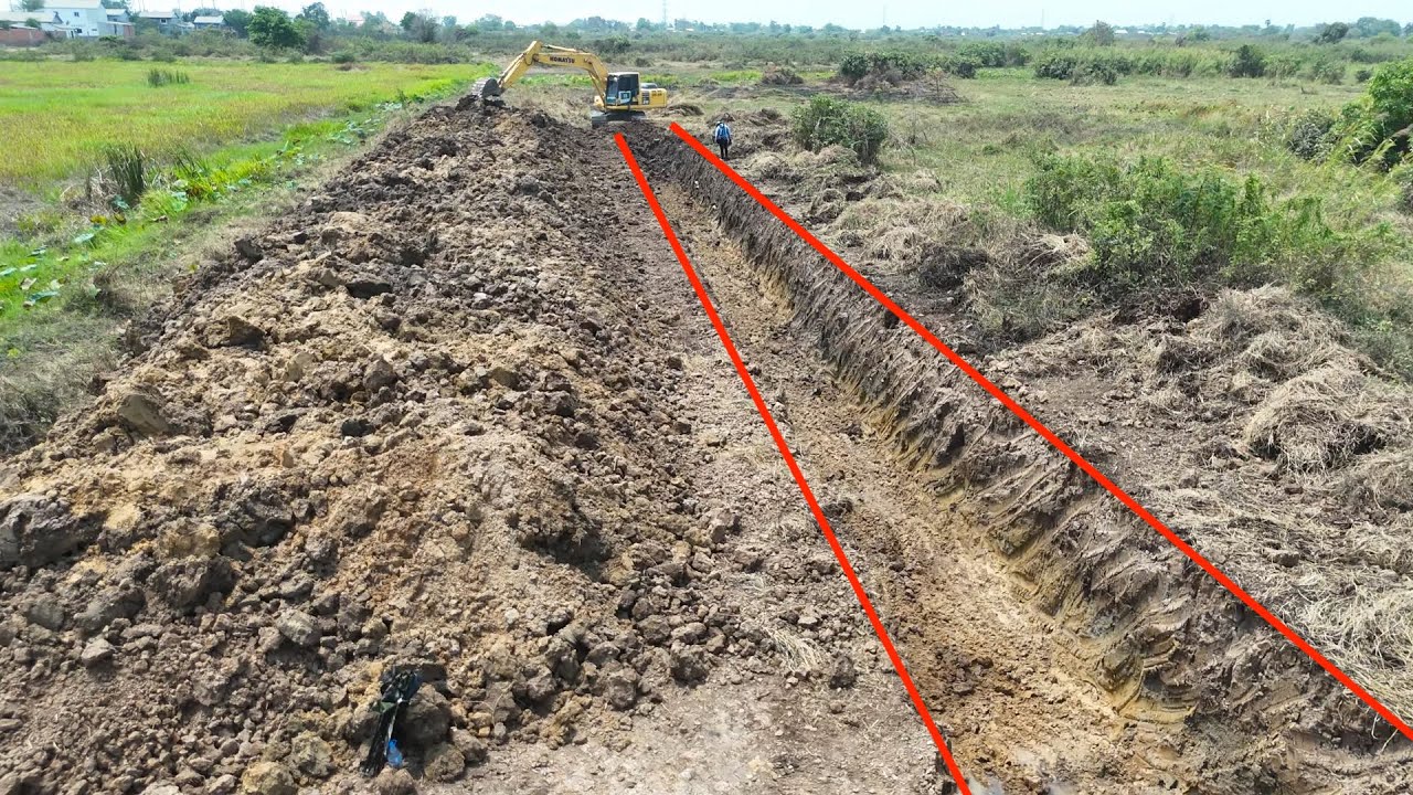 EpNew_Perfect Skills Operator Excavator Dig A Ditch - YouTube