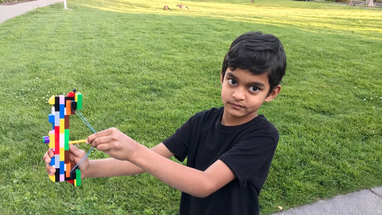 How to make a LEGO BOW!! - YouTube