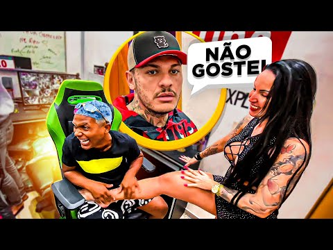 ELISA SANCHES ATIÇOU ELE NA FRENTE DO TOGURO! - YouTube