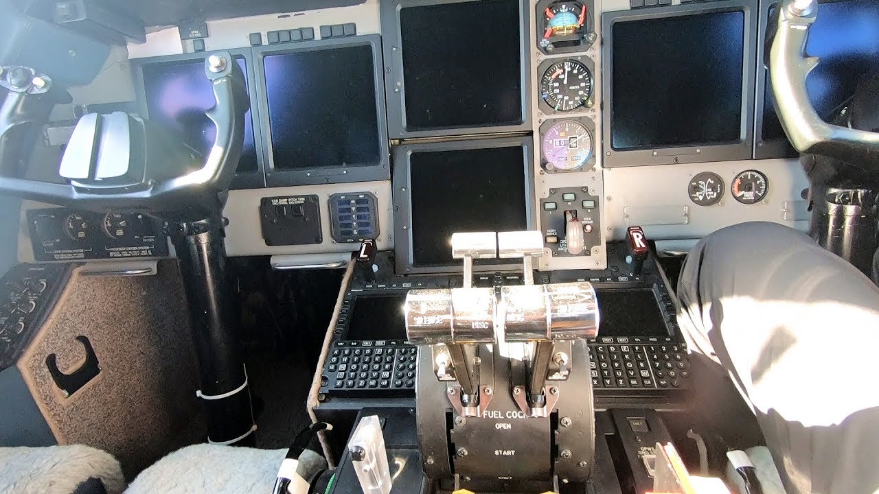 Gulfstream G-IV Power Lever Buttons - Pilot VLOG 104 - YouTube
