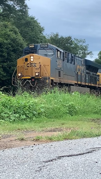 CSX 3425 leads I026 with a nice RL K5HL leader on 07/19/2024 #train #csx #csxtrains #railway ...