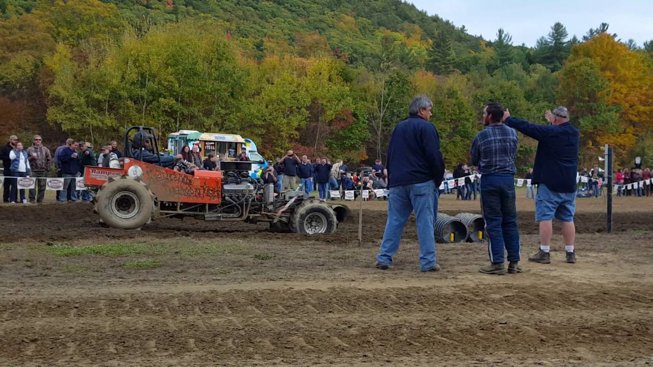 Monadnock mud bog mud slingers open 2cnd pass - YouTube