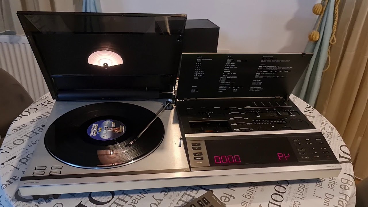 Bang & Olufsen Beocenter 7700 - YouTube