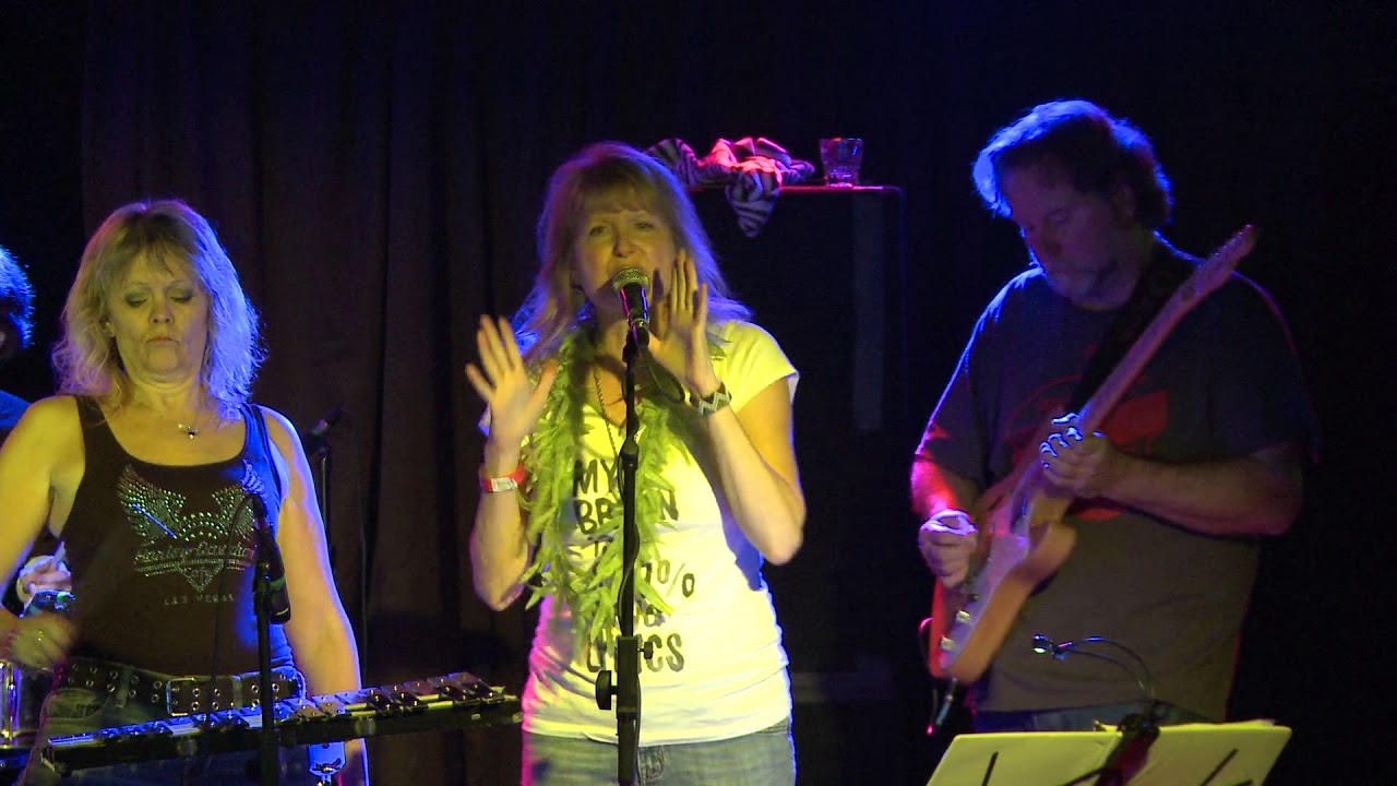 Scream And Swear by WireSky featuring Aileen - YouTube