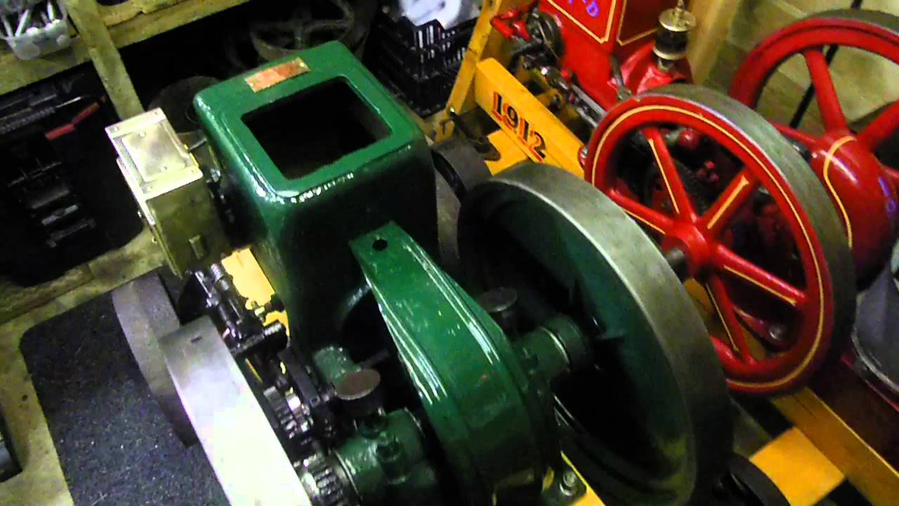 Workshop Update Stationary Engine - YouTube