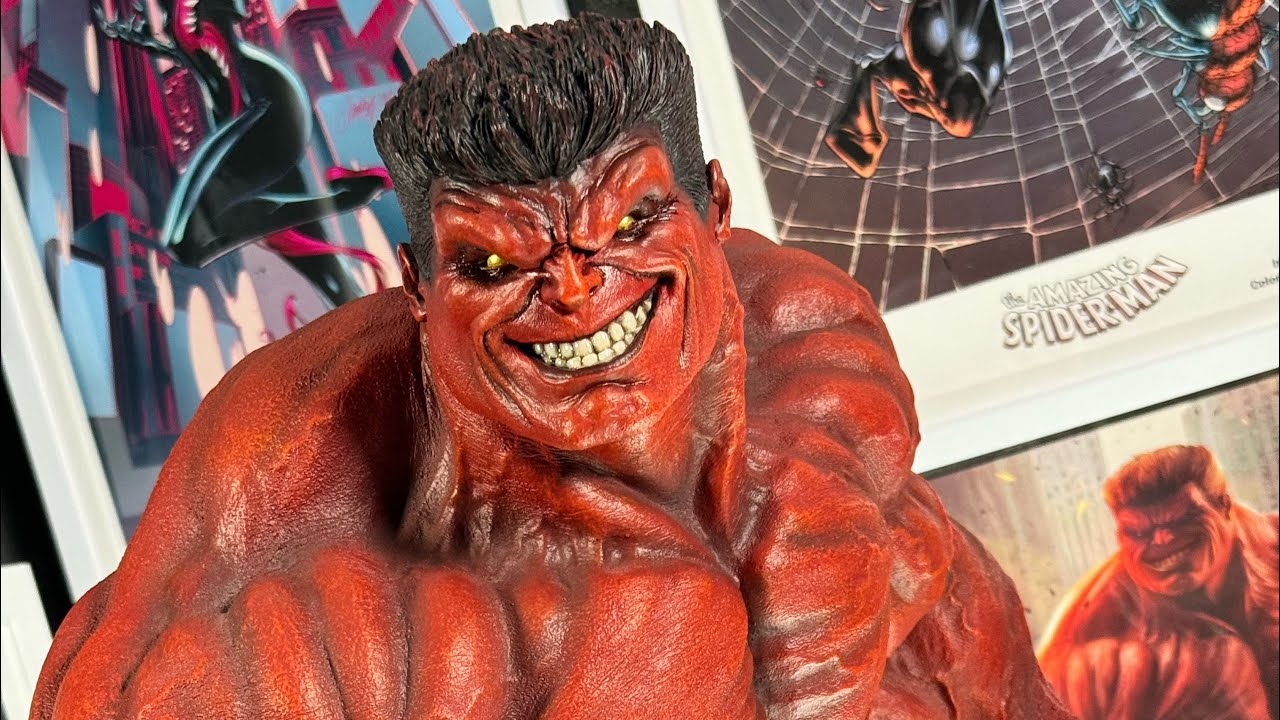 XM Studios Red Hulk - YouTube