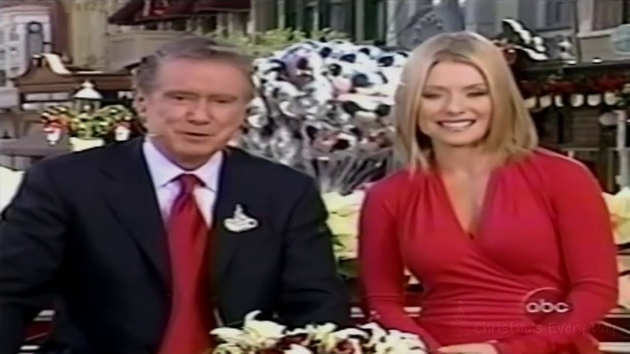 Walt Disney World Christmas Day Parade (2001) With Original Commercials ...