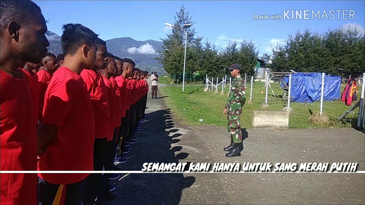 PASKIBRA KAB. PUNCAK ILAGA - PAPUA 2019 - YouTube