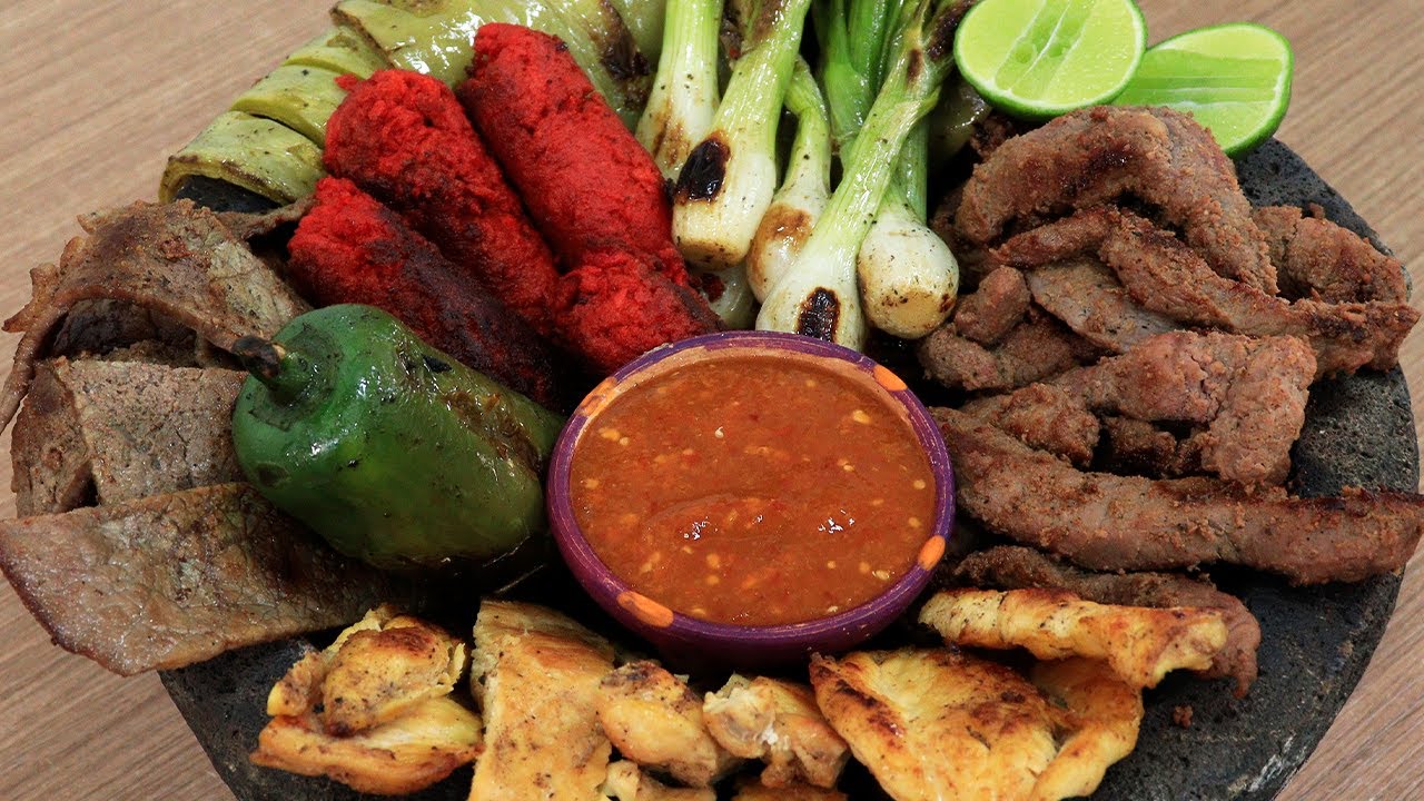 MOLCAJETE DE CARNES - YouTube