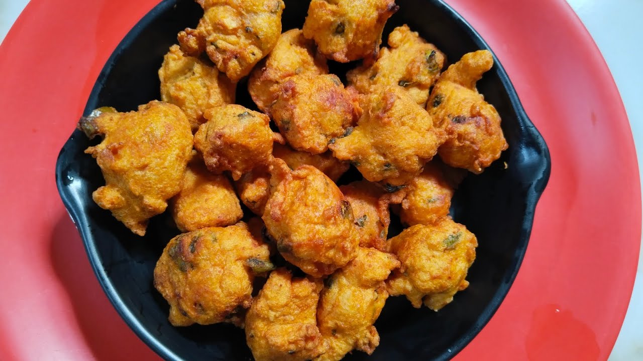 chicken এর বড়া llগরম ভাতে ডালের সাথে দারুন খেতে ll Chicken bora recipe ...
