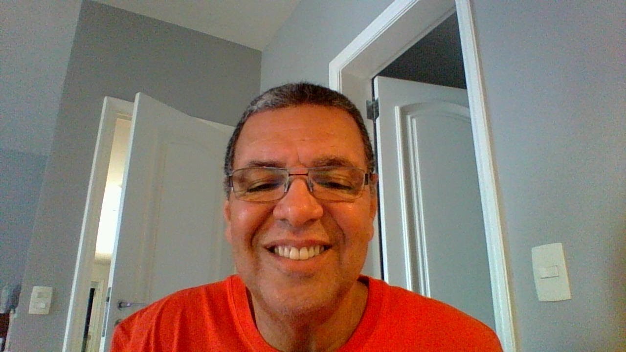 Elite, Classe Média e Base da Pirâmide - YouTube