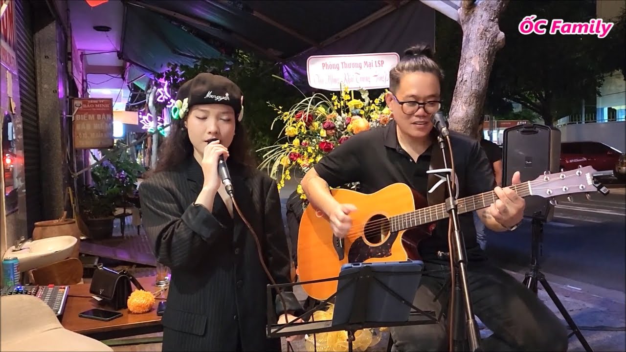 Beautiful Girl Singing With Vietnamese Acoustic Band So Wonderful 5 ...
