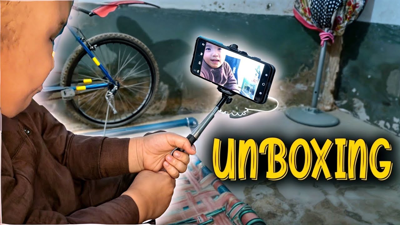 Unboxing Vlog Stand | HOLDING YT - YouTube