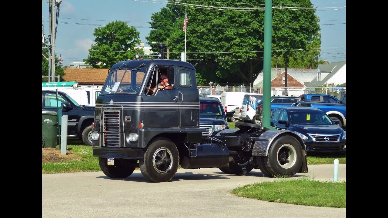 2015 ATHS National Truck Show - YouTube