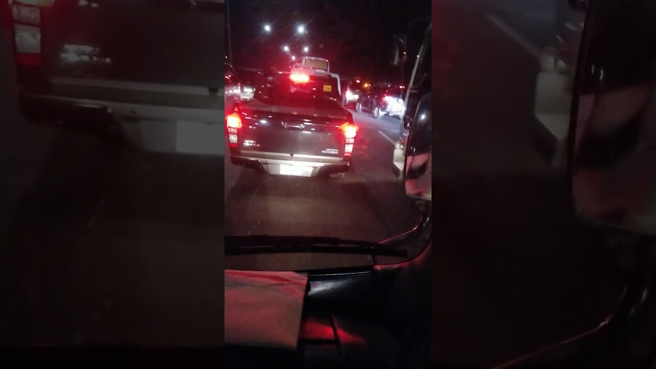 Nlex accident march 06 2020 - YouTube