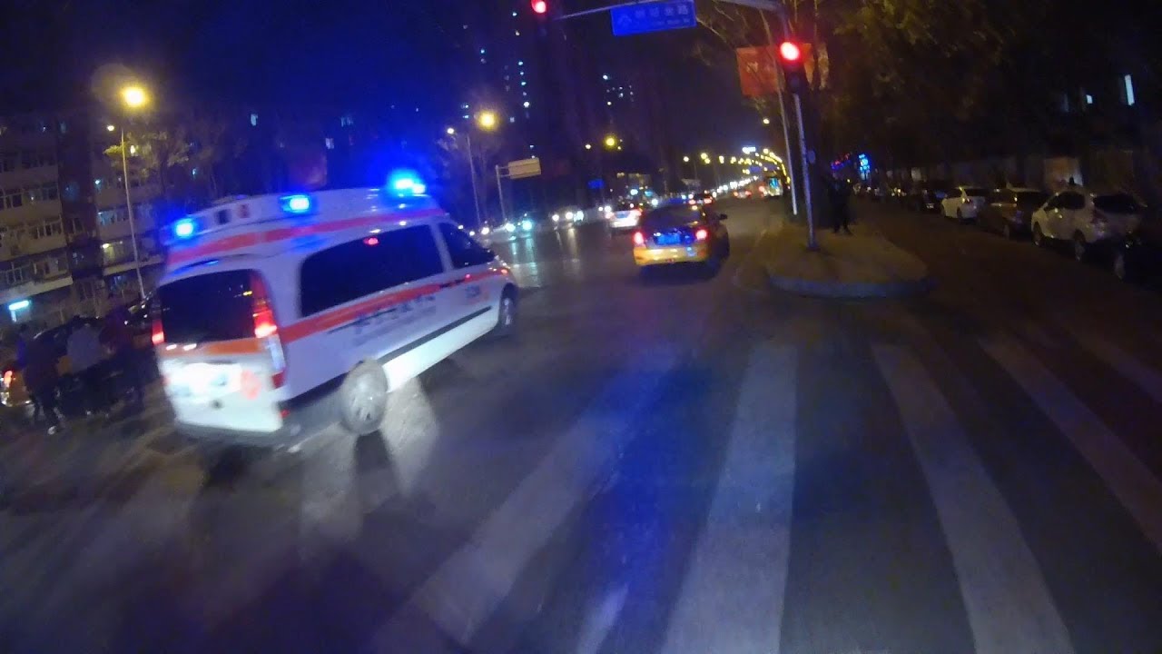 *VERY RARE* [PA+PRIORITY]Beijing 120 Ambulance urgent responding//北京120 ...