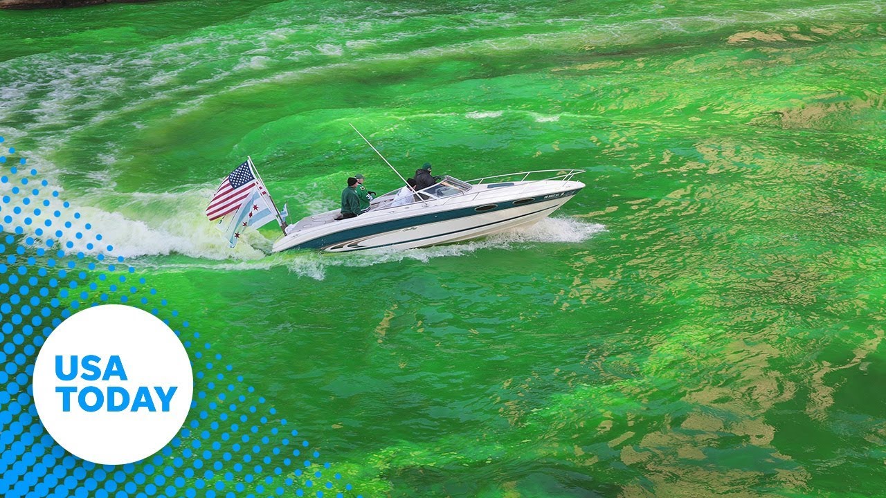 Chicago River dyed green for St. Patrick's Day 2019 - YouTube