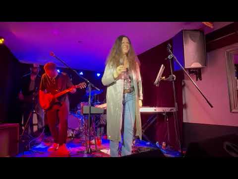 Sari Schorr - Valentina - West Hampstead Arts Club, London - Friday 24th April 2026