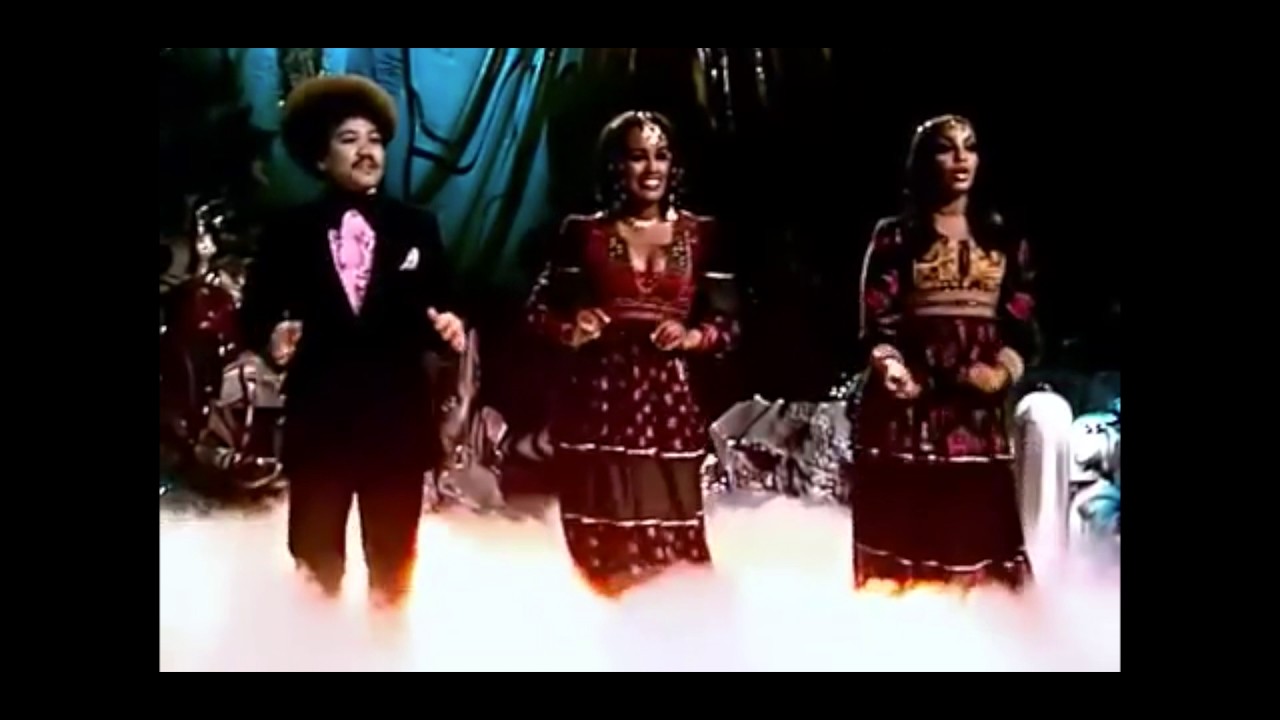 3rd annual Jingle Bell Bottom Ball at the NYCB Theater at Westbury on ...