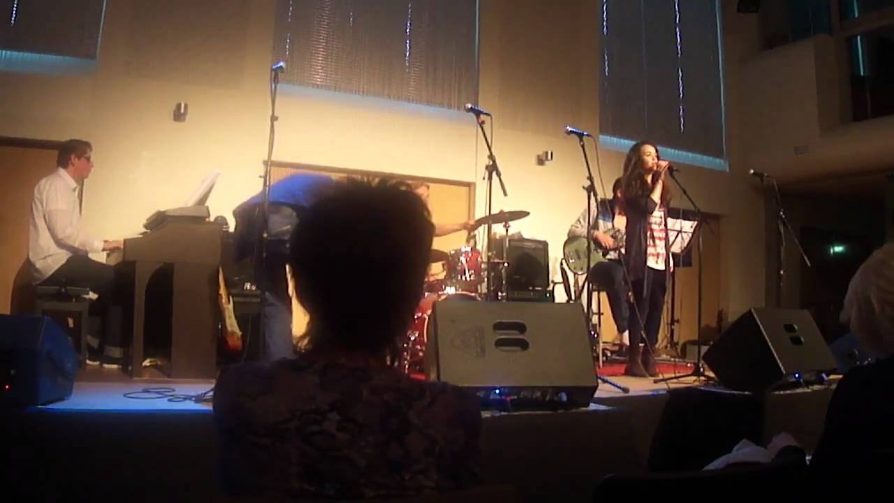 paula, ritchie,mitchel,thomas &bas - Hey - YouTube