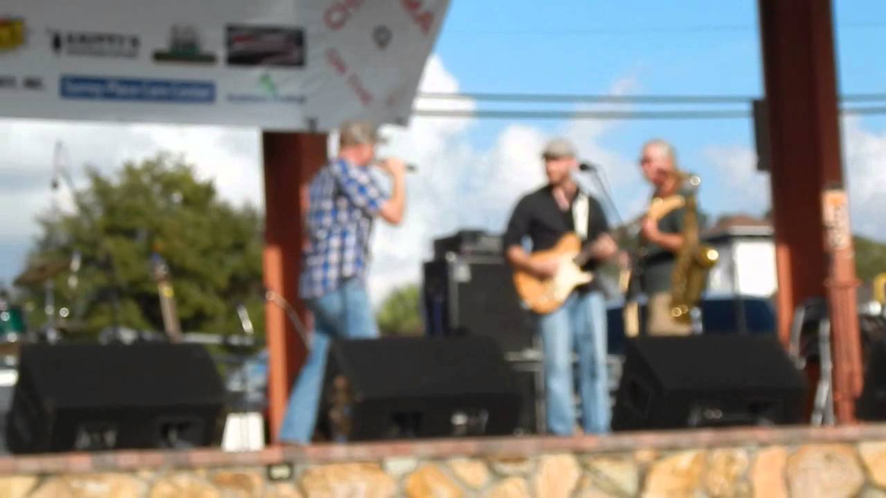 Justin Case Band at Live Oak's Christmas on the Square 2013 - YouTube