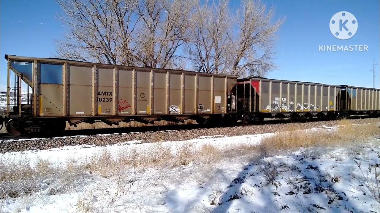 BNSF (Xcel Energy) Coal Drag Heads South to Denver - YouTube