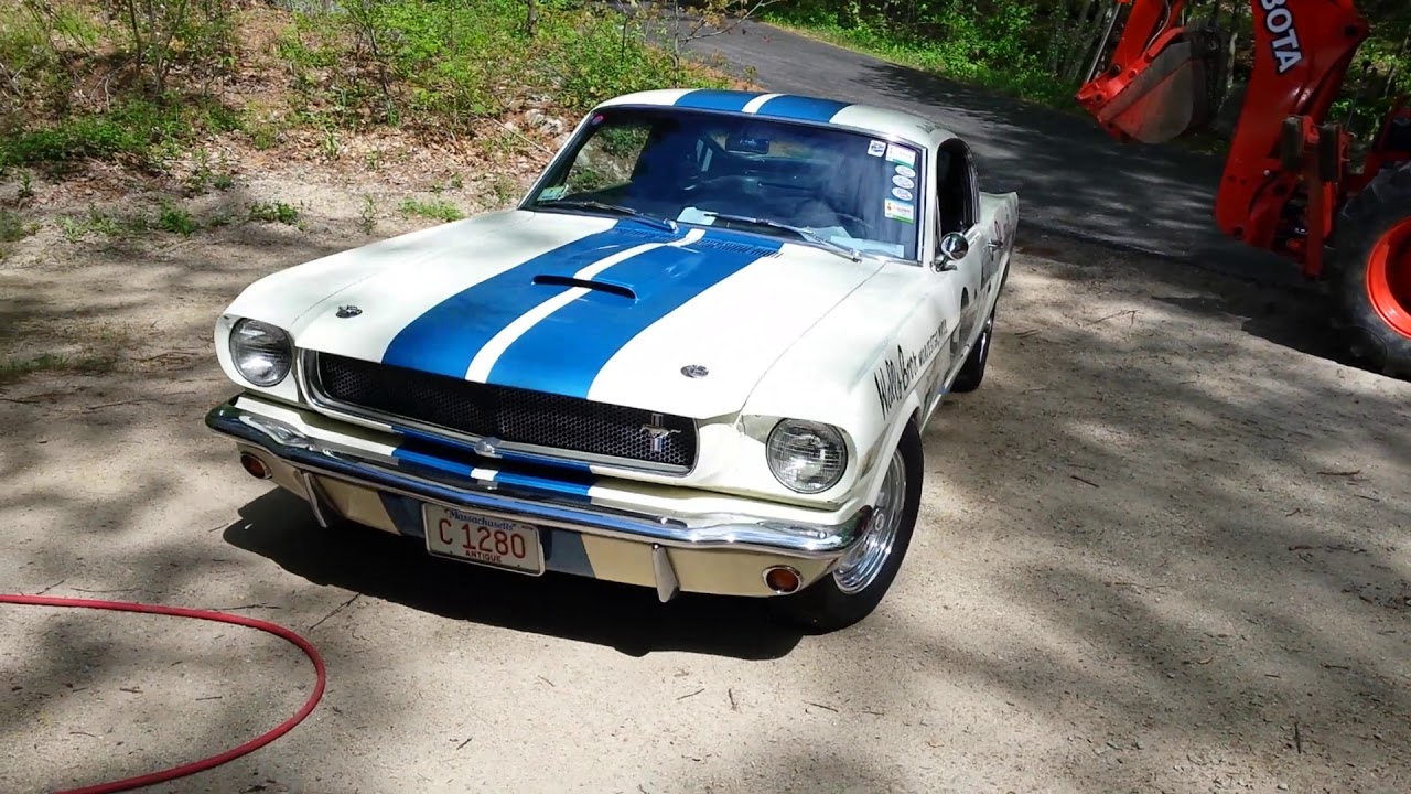 Snoopy Shelby GT350 Drag Car - YouTube