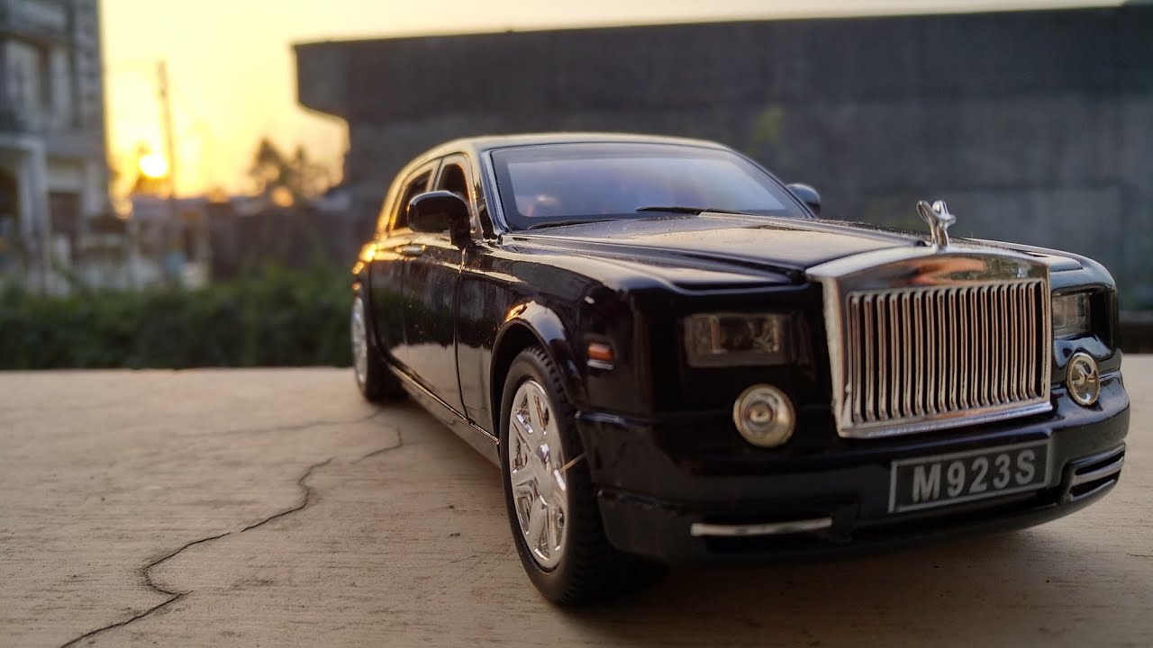 Unboxing of mini Rolls Royce Phantom | Diecast Car | Scale Model ...
